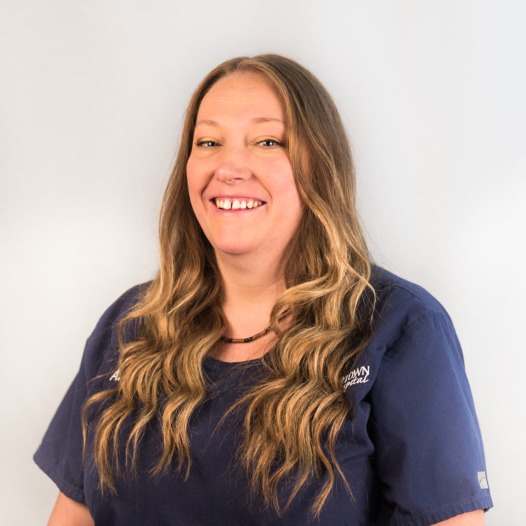 Lead Veterinary Technician | Alison Burton | South Elgin